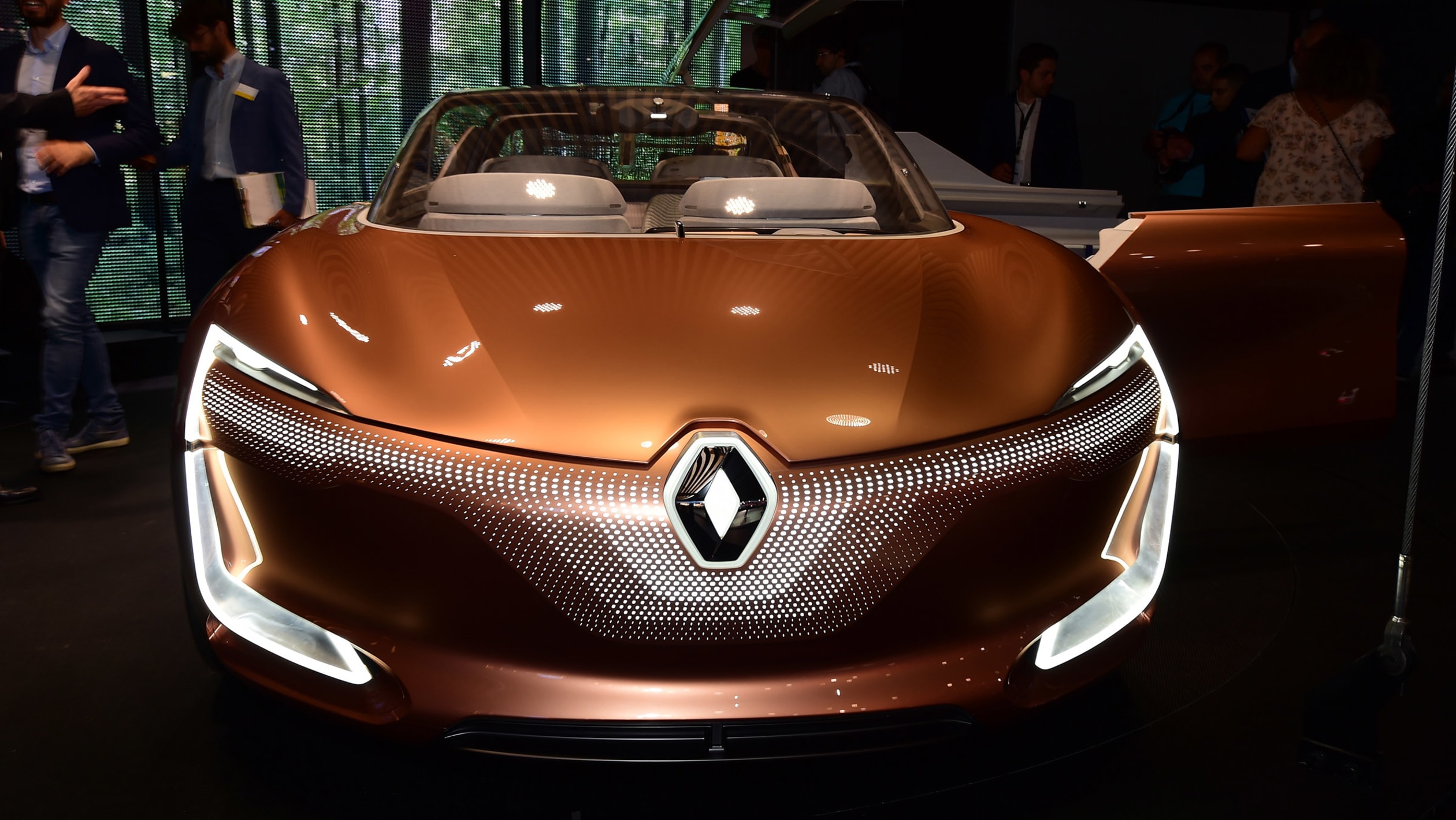 New Renault Symbioz concept revealed - pictures | Auto Express