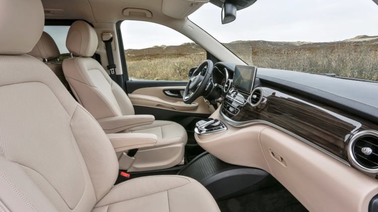 Mercedes V-Class V250 BlueTec pictures | Auto Express