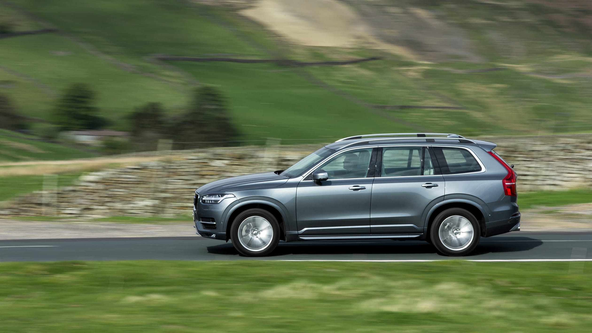 Volvo XC90 T6 2015 - pictures | Auto Express