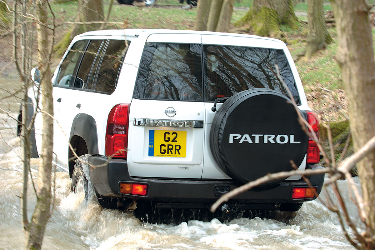Nissan Patrol 3.0 Di Trek | Auto Express