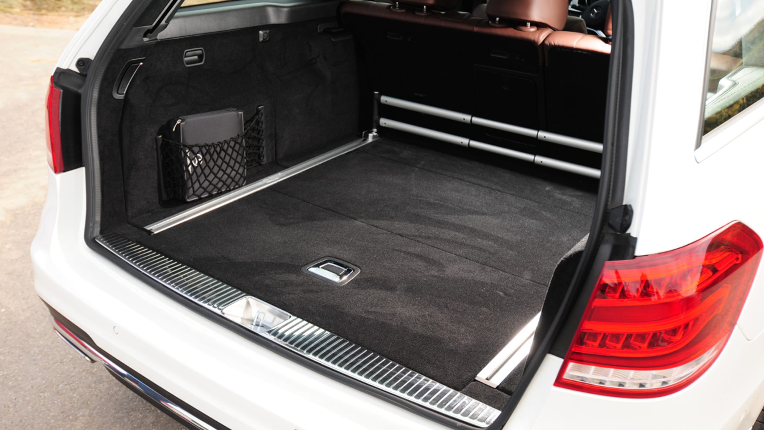 2013 Mercedes E-Class Estate pictures | Auto Express