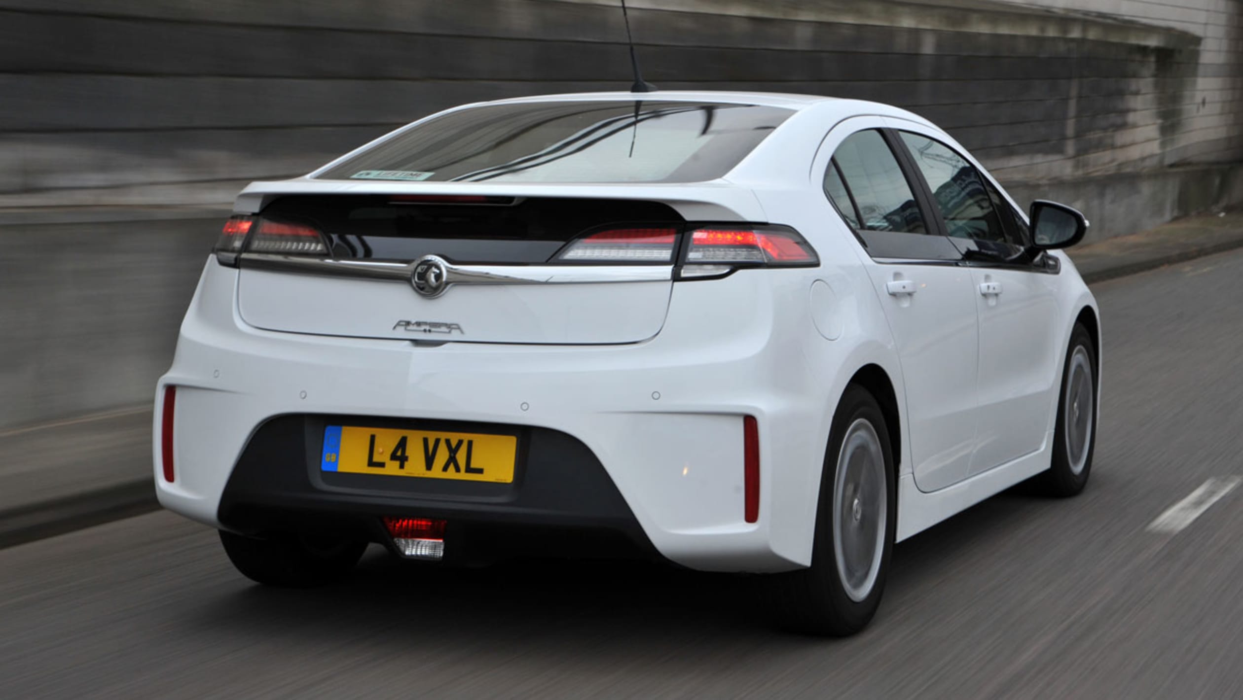Vauxhall Ampera - Pictures | Auto Express
