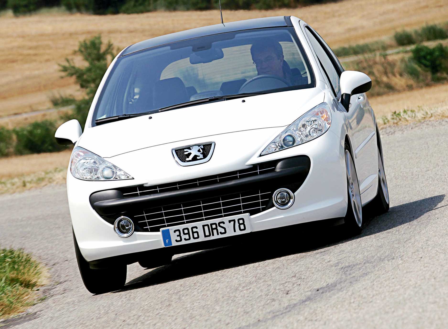 Peugeot 207 | Auto Express