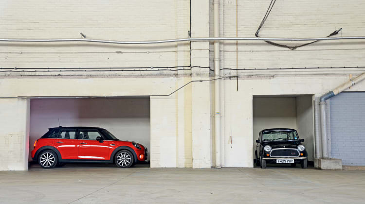 Old vs new: MINI Jet Black vs MINI Cooper 5dr - pictures | Auto Express