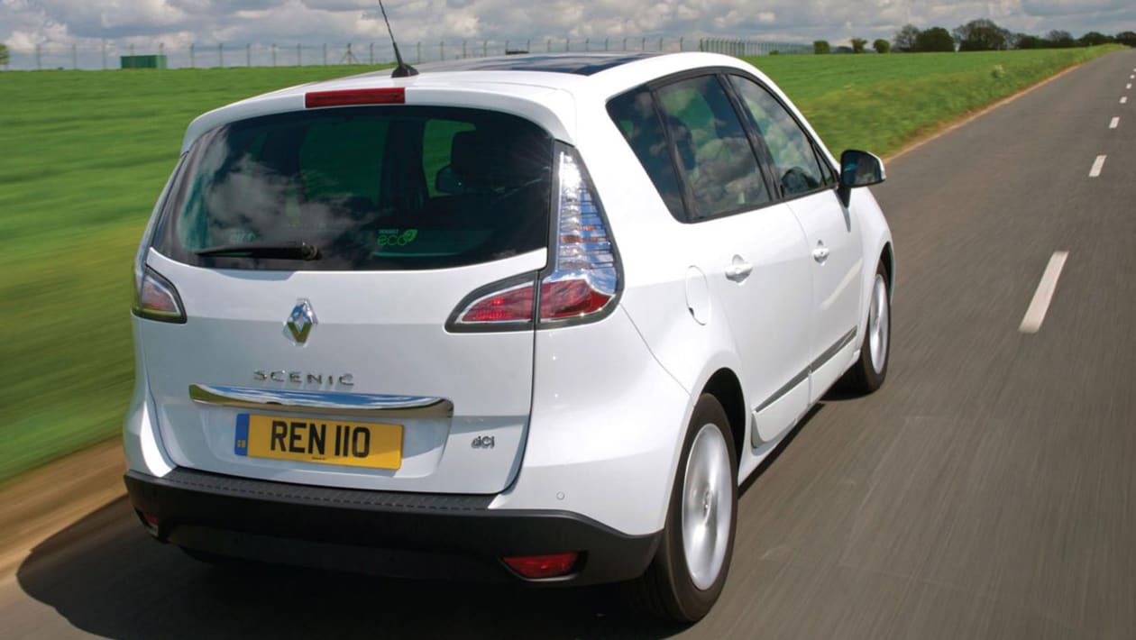 Renault Scenic (2009-2016) review | Auto Express