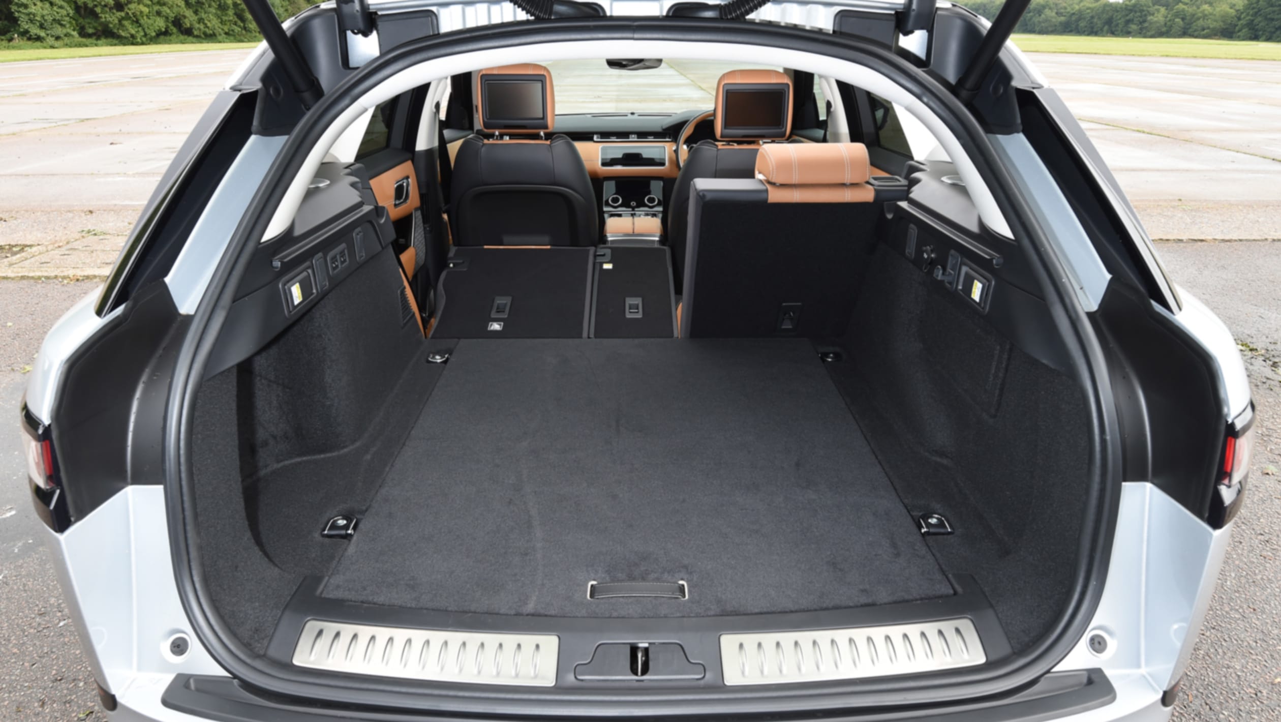 Range Rover Velar review - pictures | Auto Express