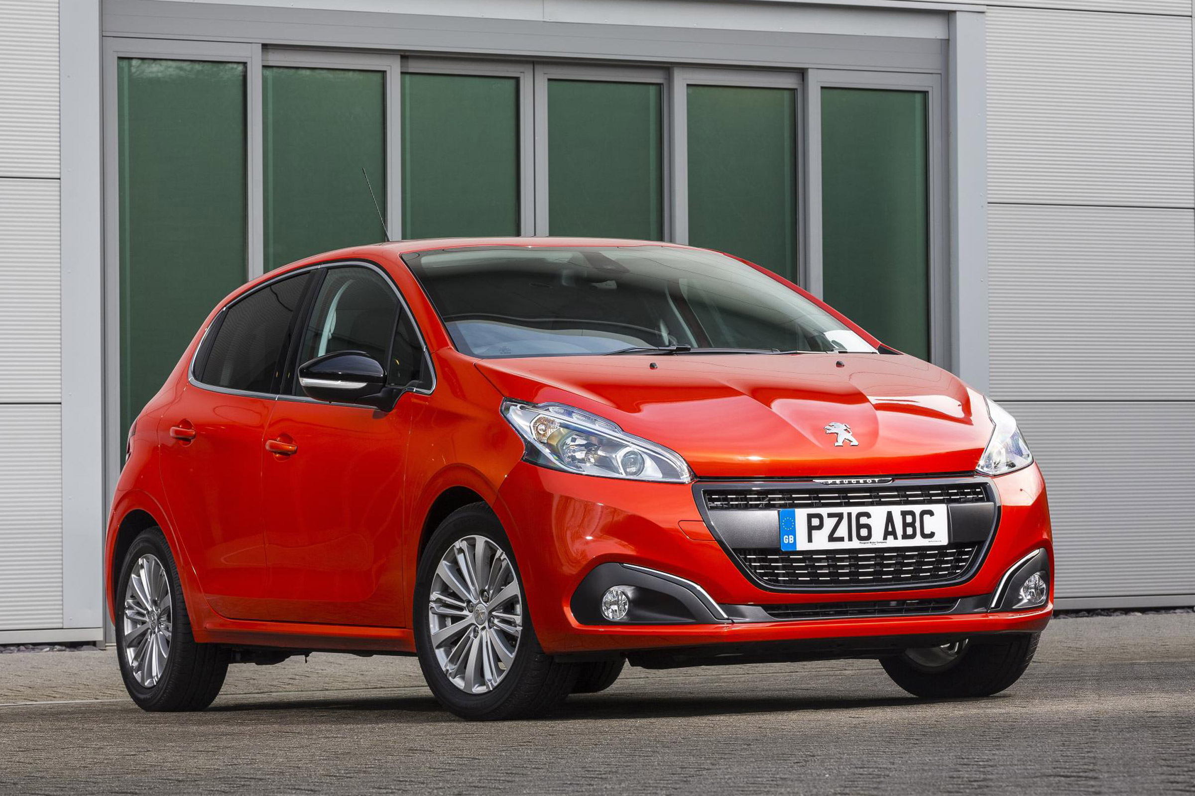 Peugeot 208 Emitting 79g km Of CO2 Now Available Auto Express