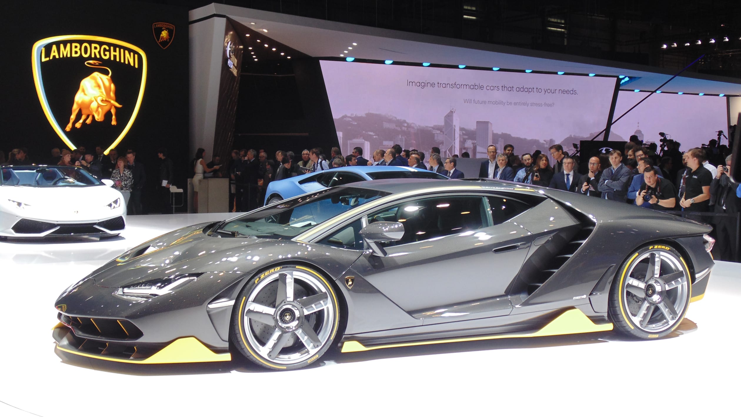 Lamborghini Centenario revealed at Geneva 2016 - pictures | Auto Express