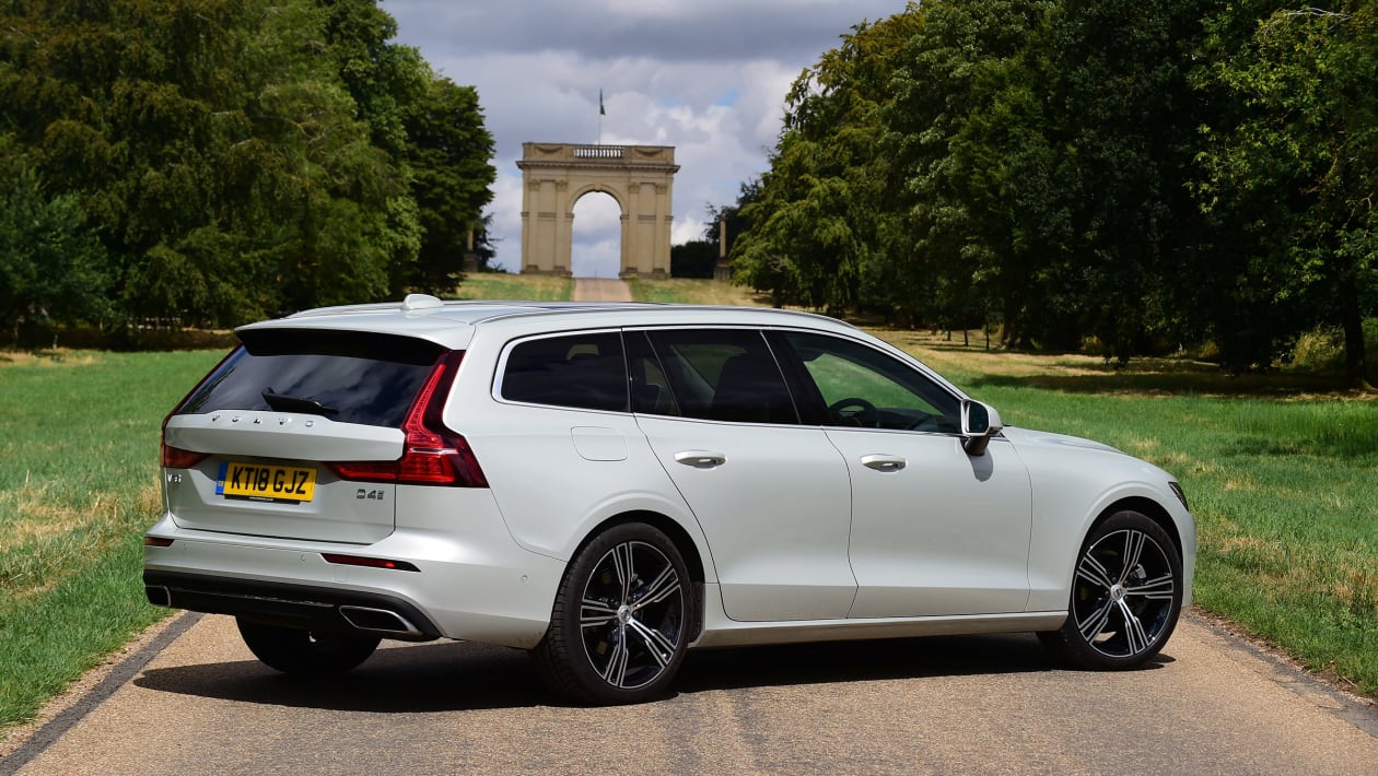 Volvo V60 review - pictures | Auto Express