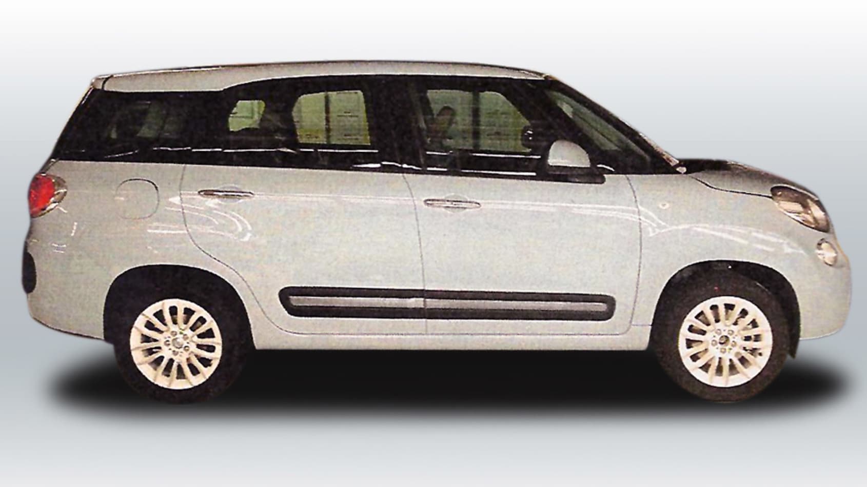 Fiat 500XL revealed | Auto Express