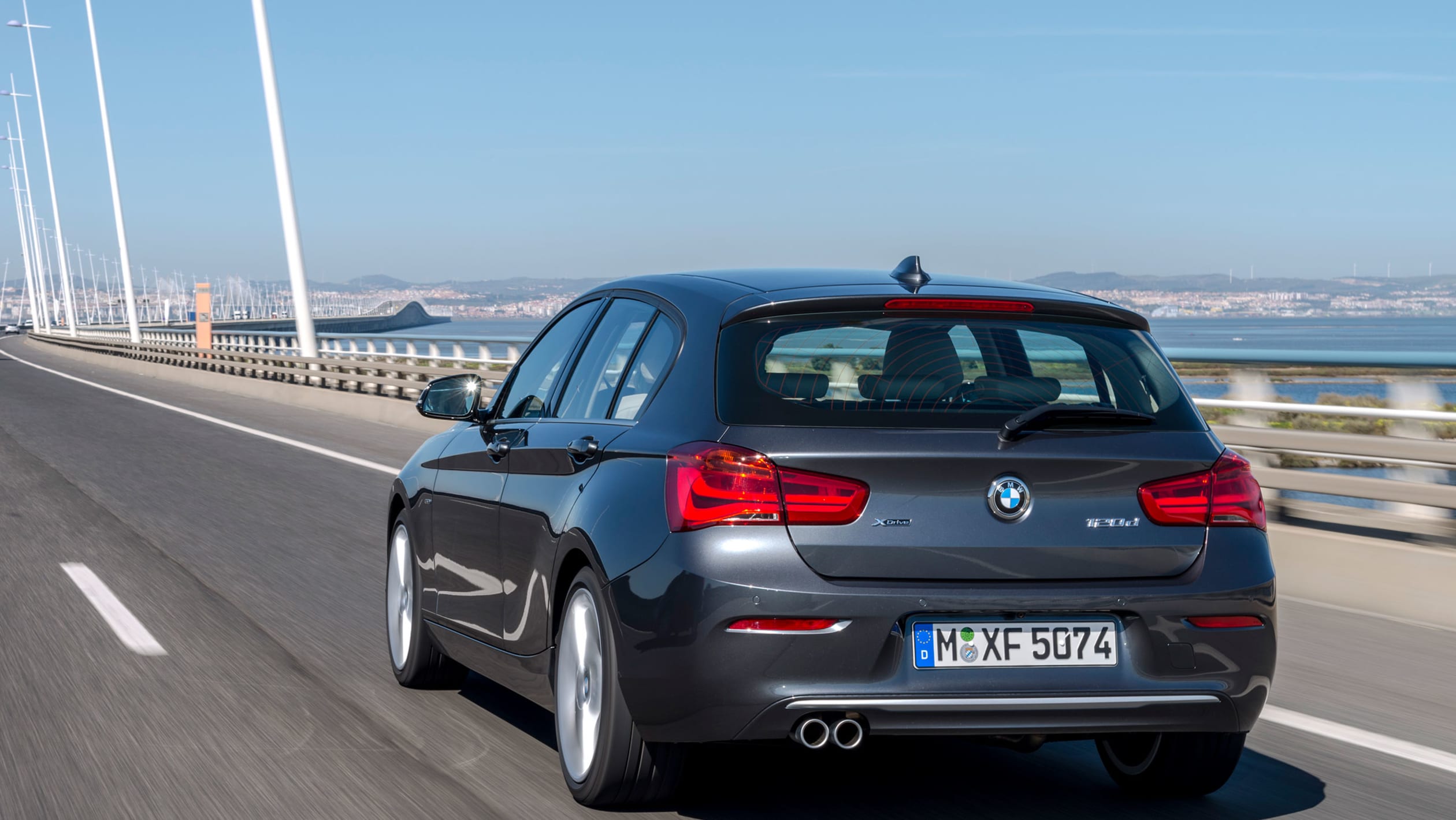 BMW 1 Series xDrive diesel review - pictures | Auto Express