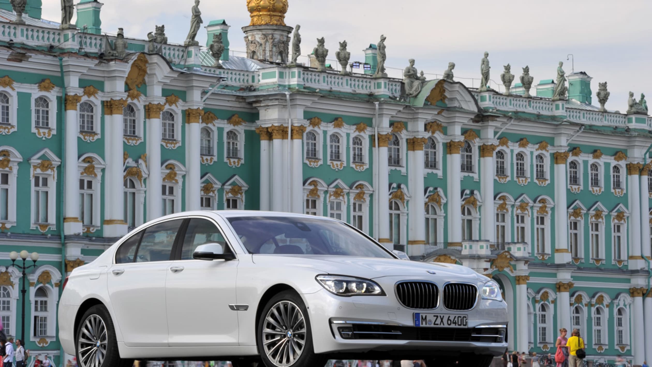 BMW 750i pictures | Auto Express