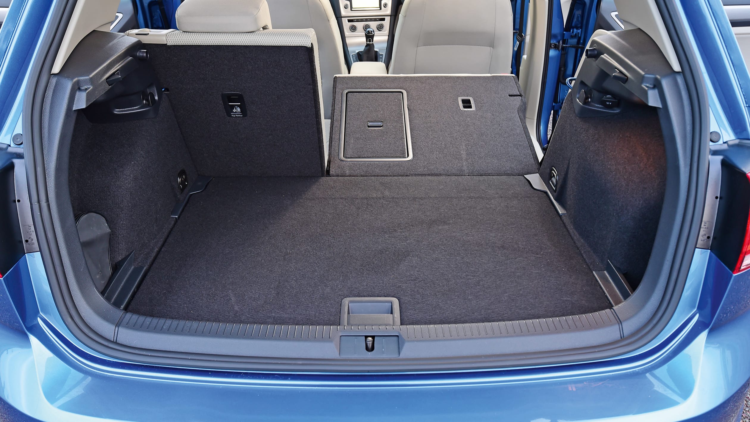 MINI Clubman vs Volkswagen Golf vs Volvo V40 road test - pictures ...