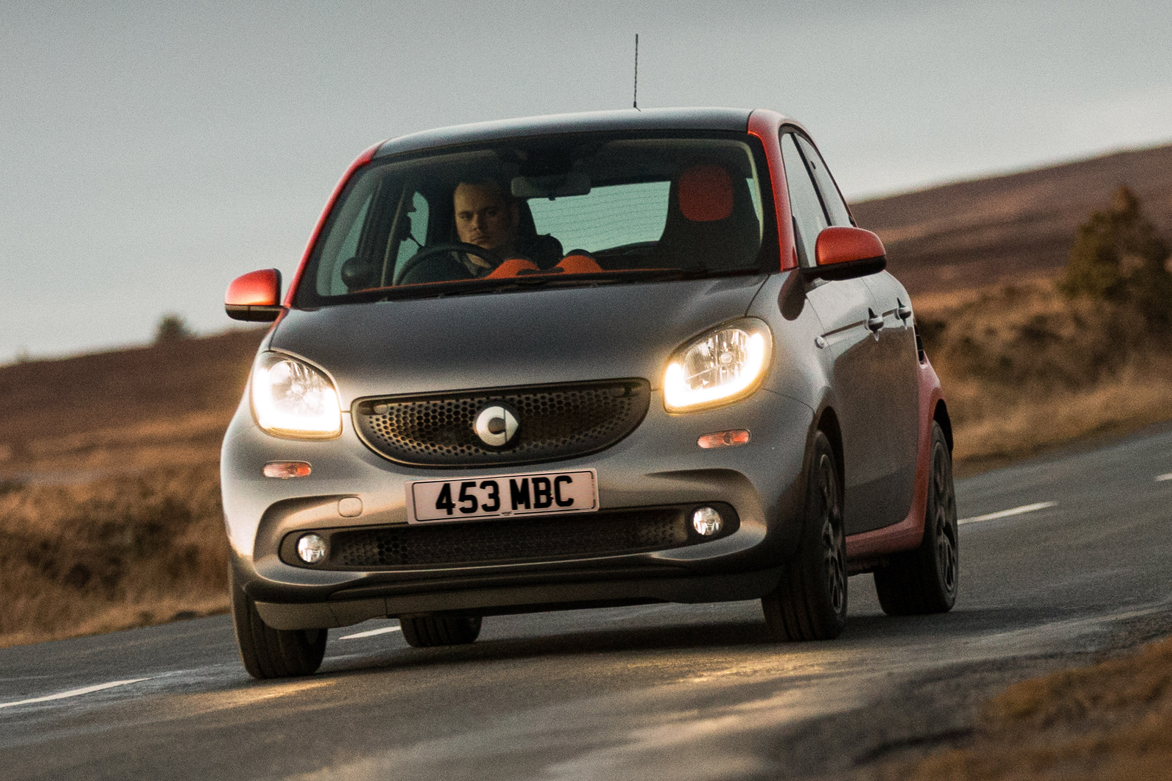 Smart ForFour 2015 review | Auto Express