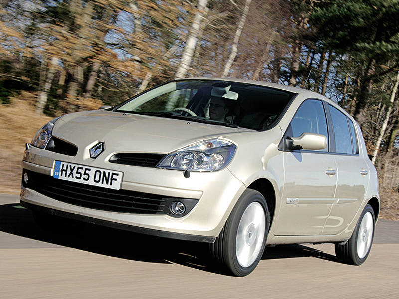 Renault Clio III review (2006) | Auto Express