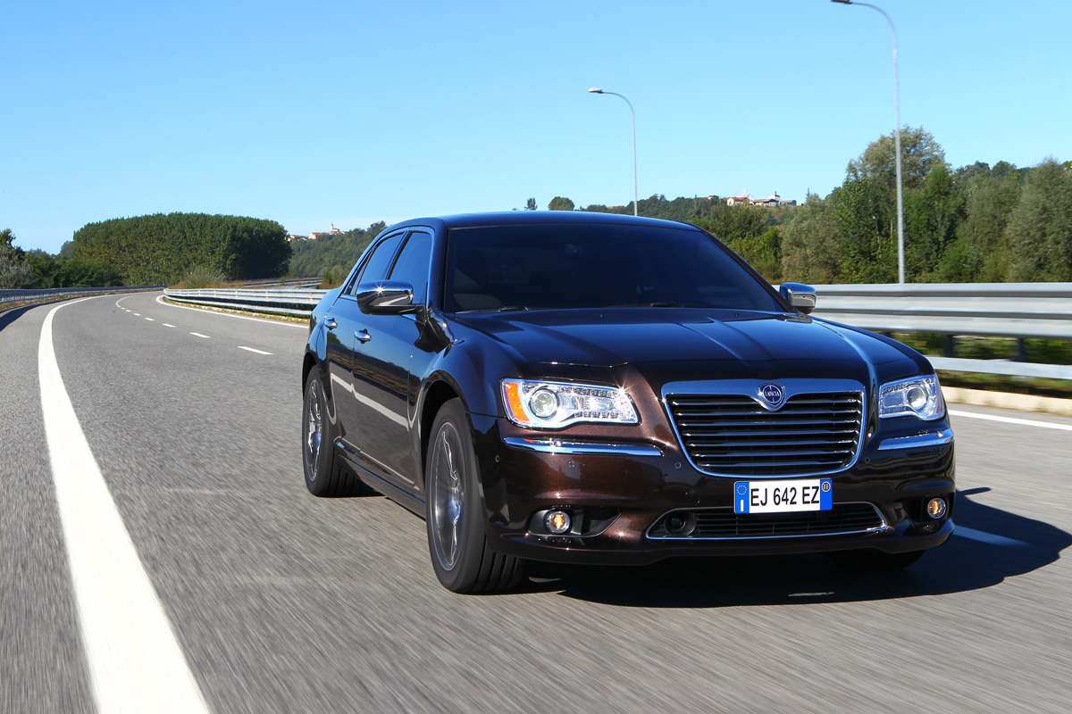 New Chrysler 300C | First Drives | | Auto Express