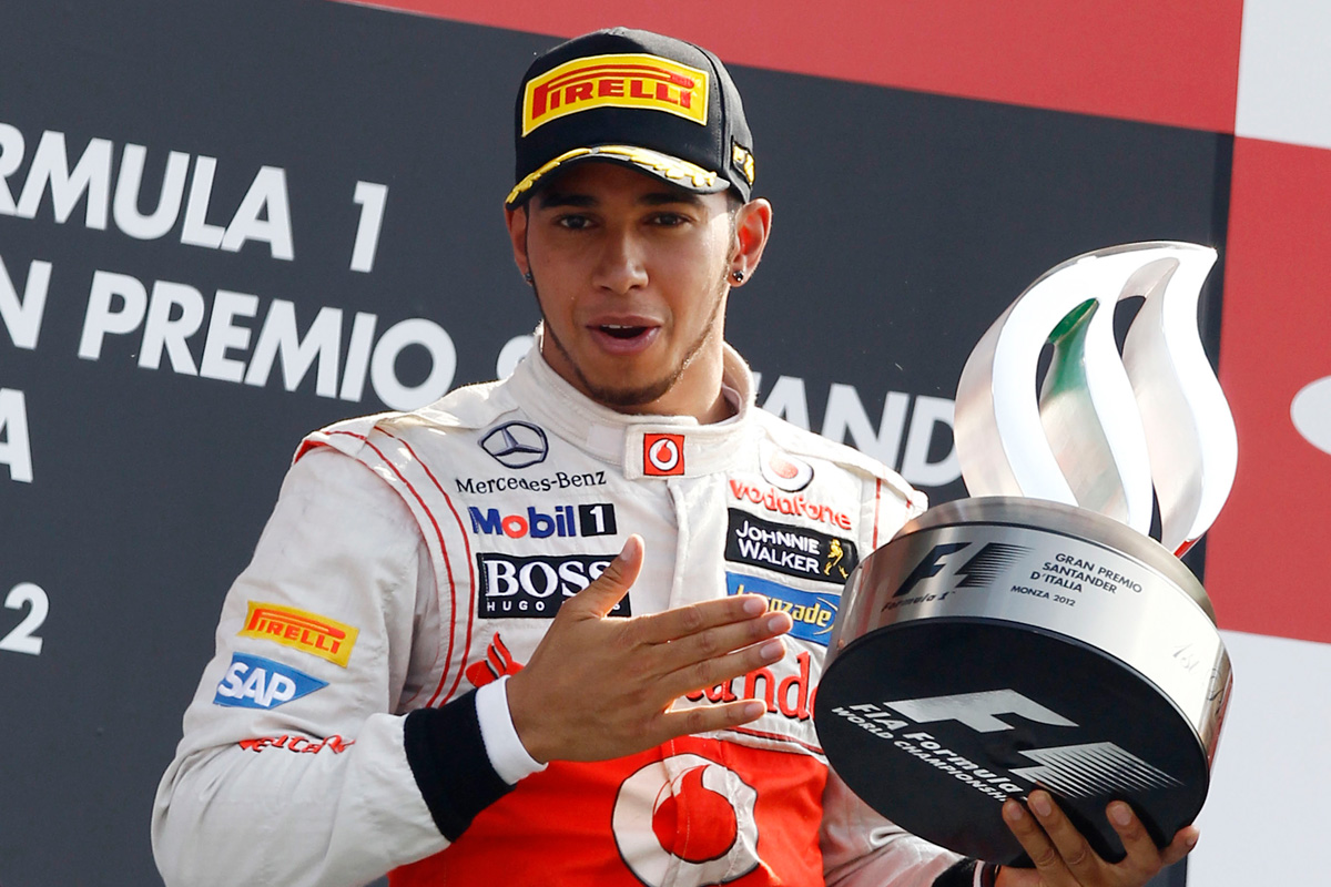 Hamilton wins at Monza | Auto Express