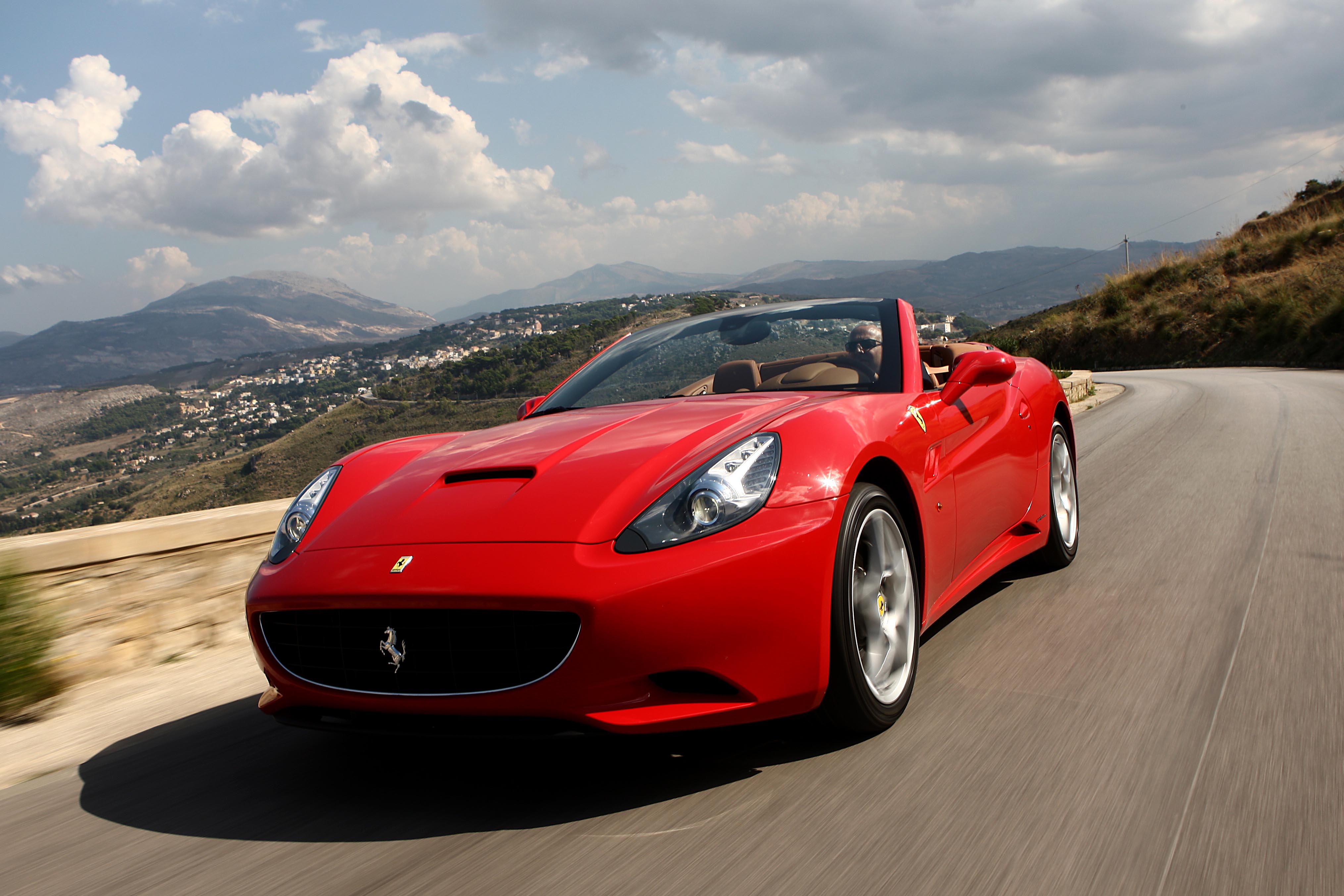 Ferrari California | Auto Express