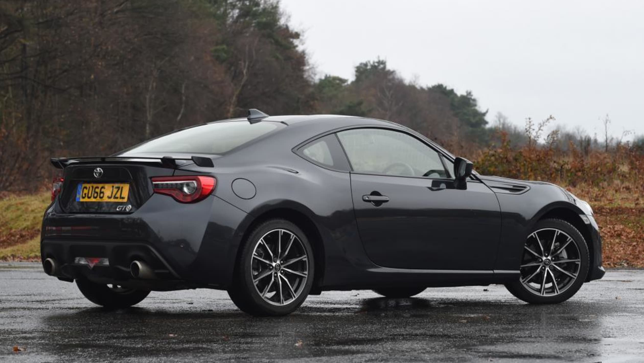 Used Toyota GT86 review - pictures | Auto Express