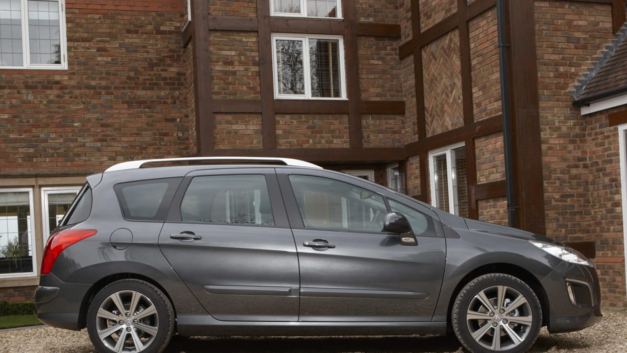 Peugeot 308 SW - Pictures | Auto Express