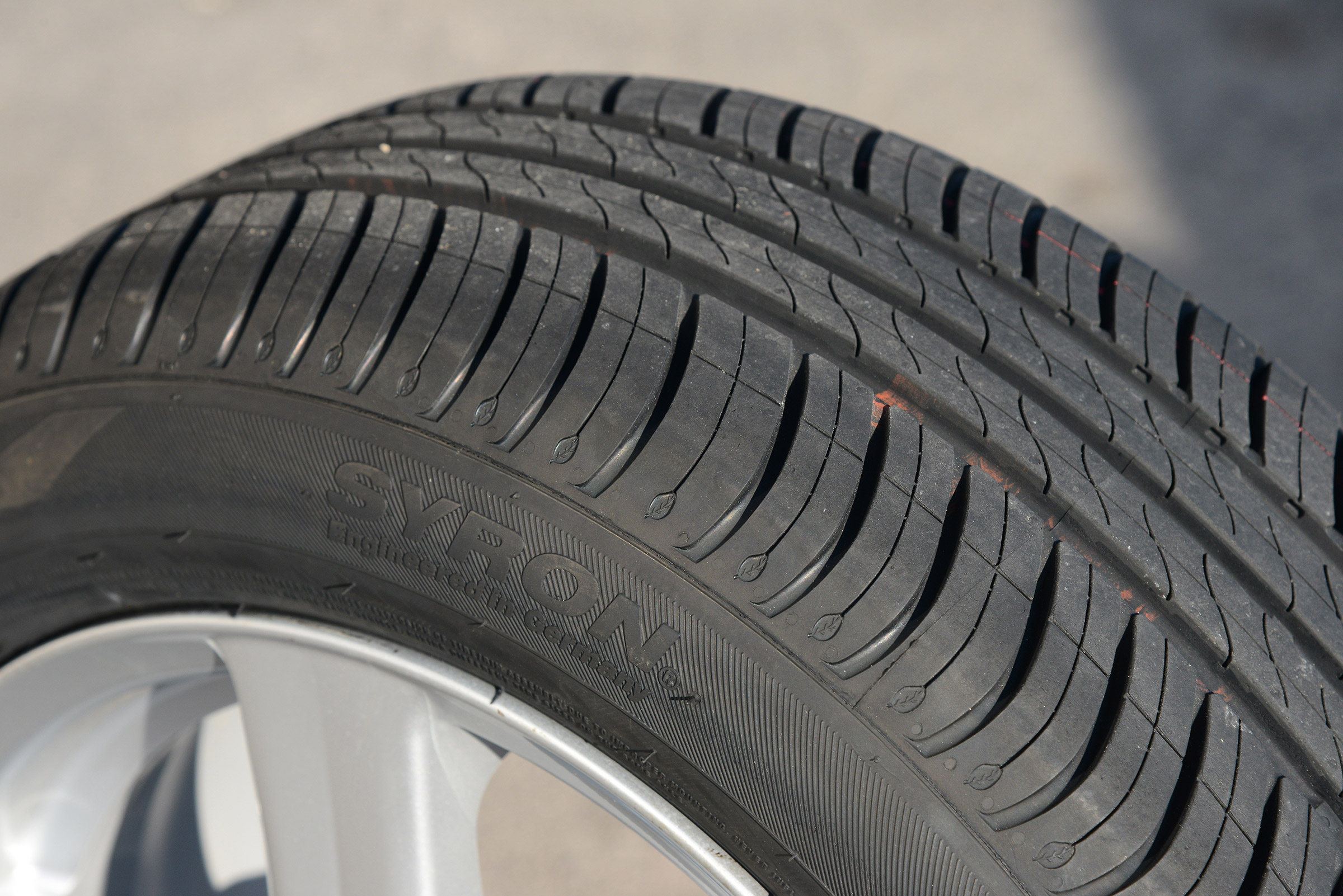 Syron BlueTech review | Auto Express