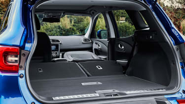 Renault Kadjar GT Line - pictures | Auto Express