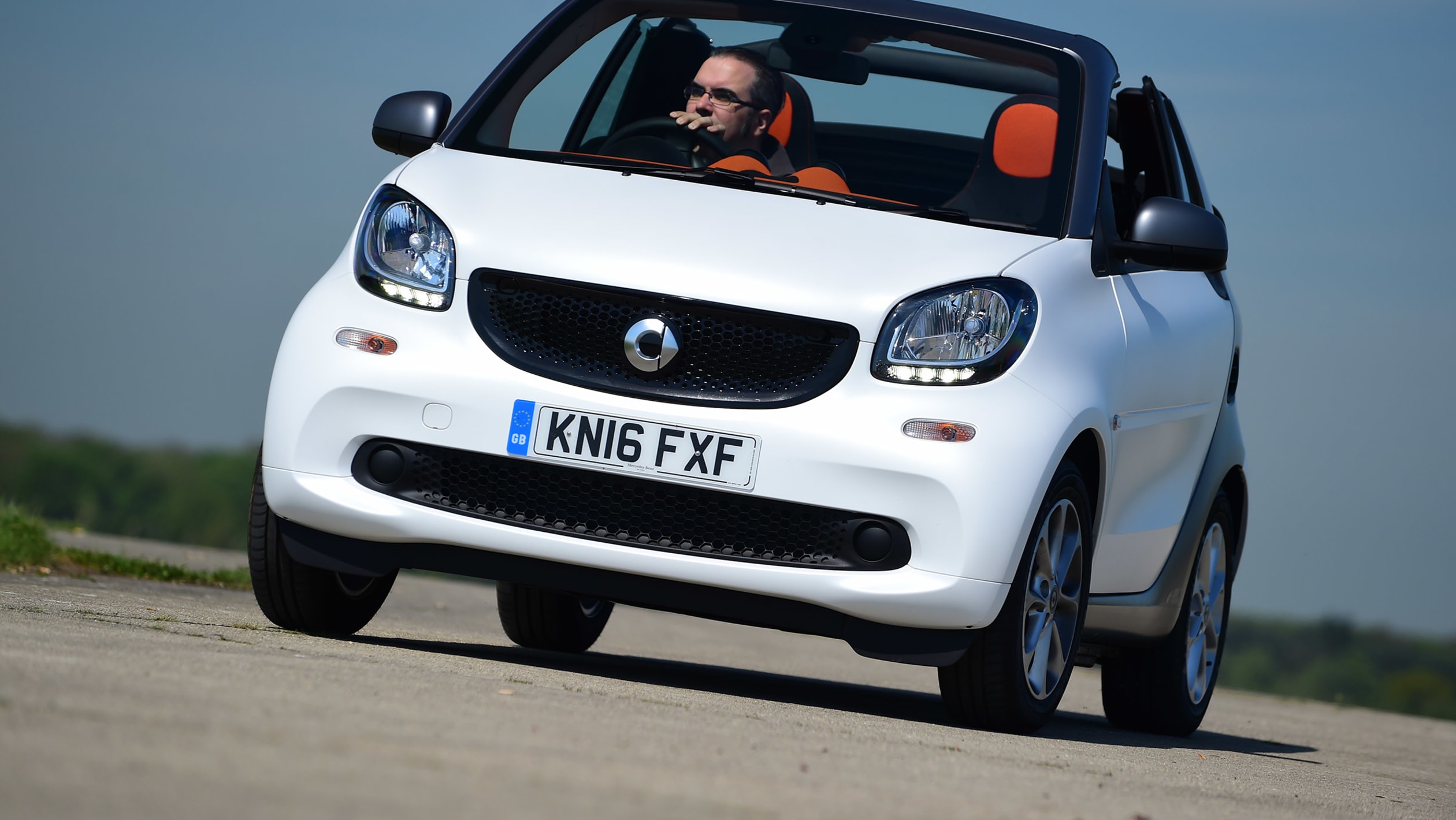 Best convertibles for 2016 - Smart ForTwo Cabrio - pictures | Auto Express
