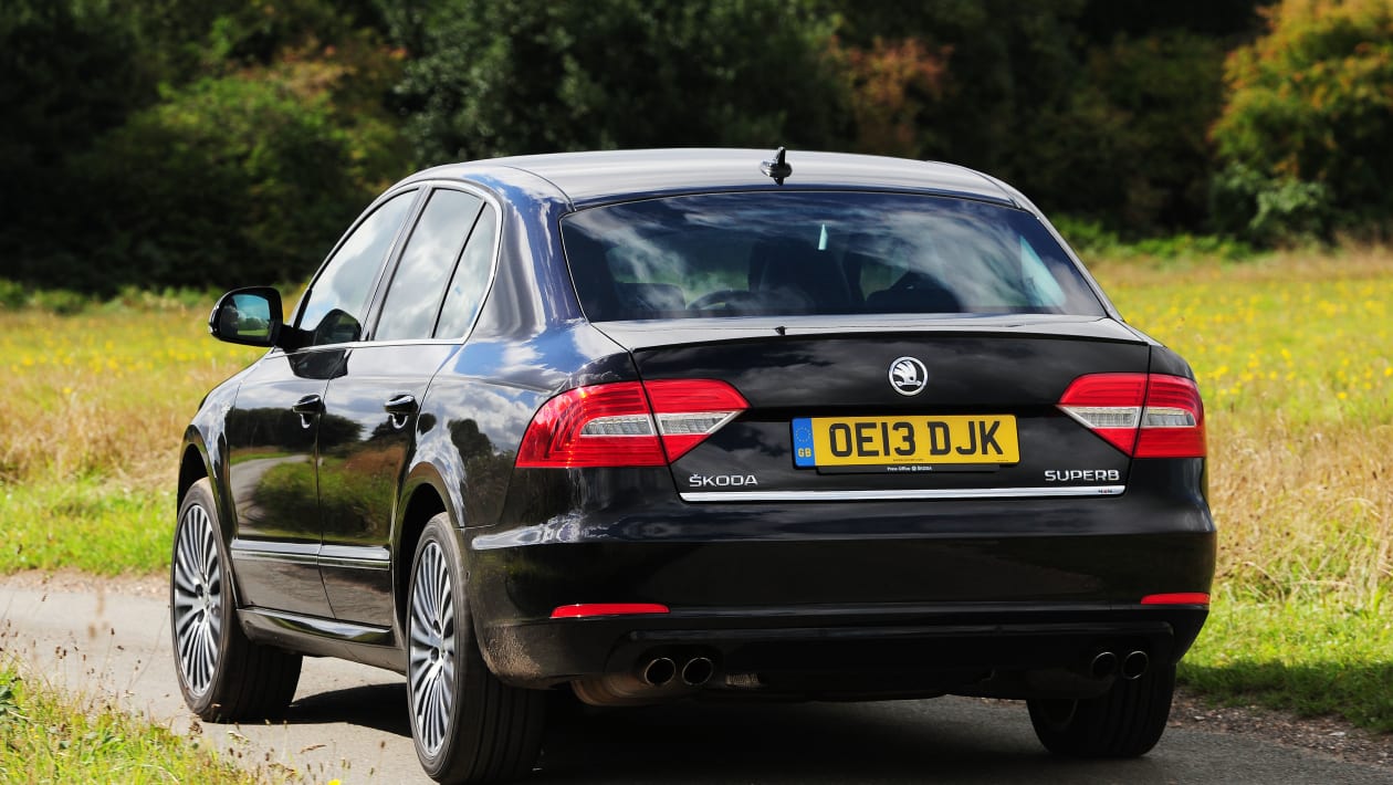 Skoda Superb 4x4 pictures 2013 | Auto Express