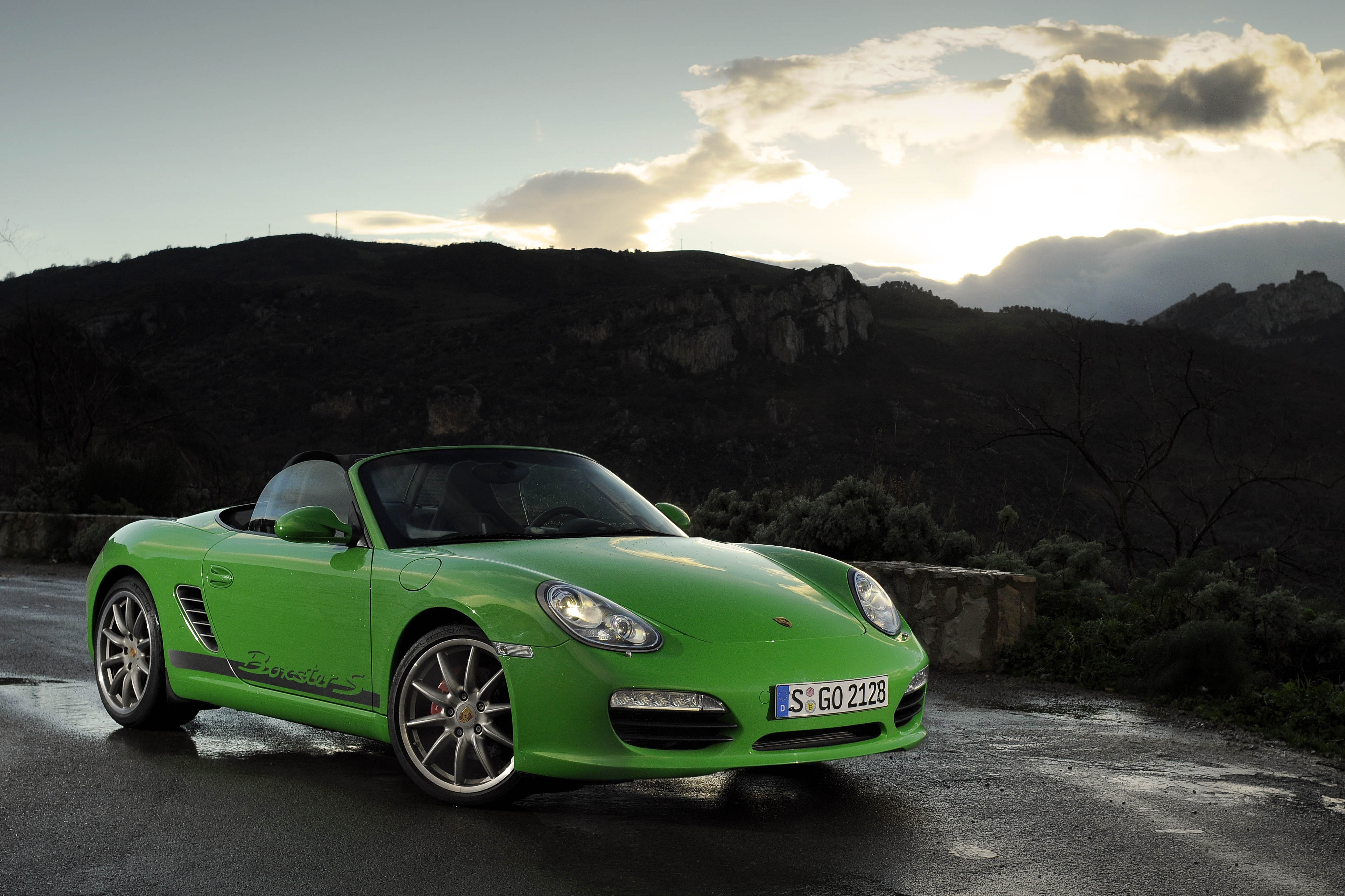 Porsche Boxster S | Auto Express