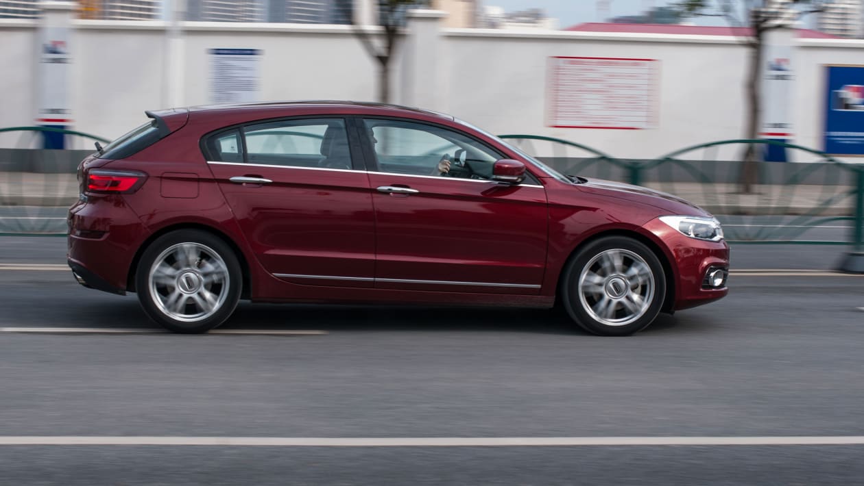 Qoros 3 review | Auto Express