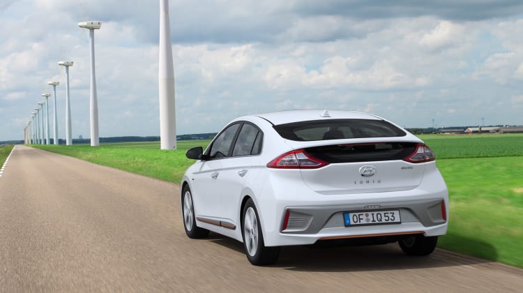 Hyundai Ioniq EV electric car review - pictures | Auto Express