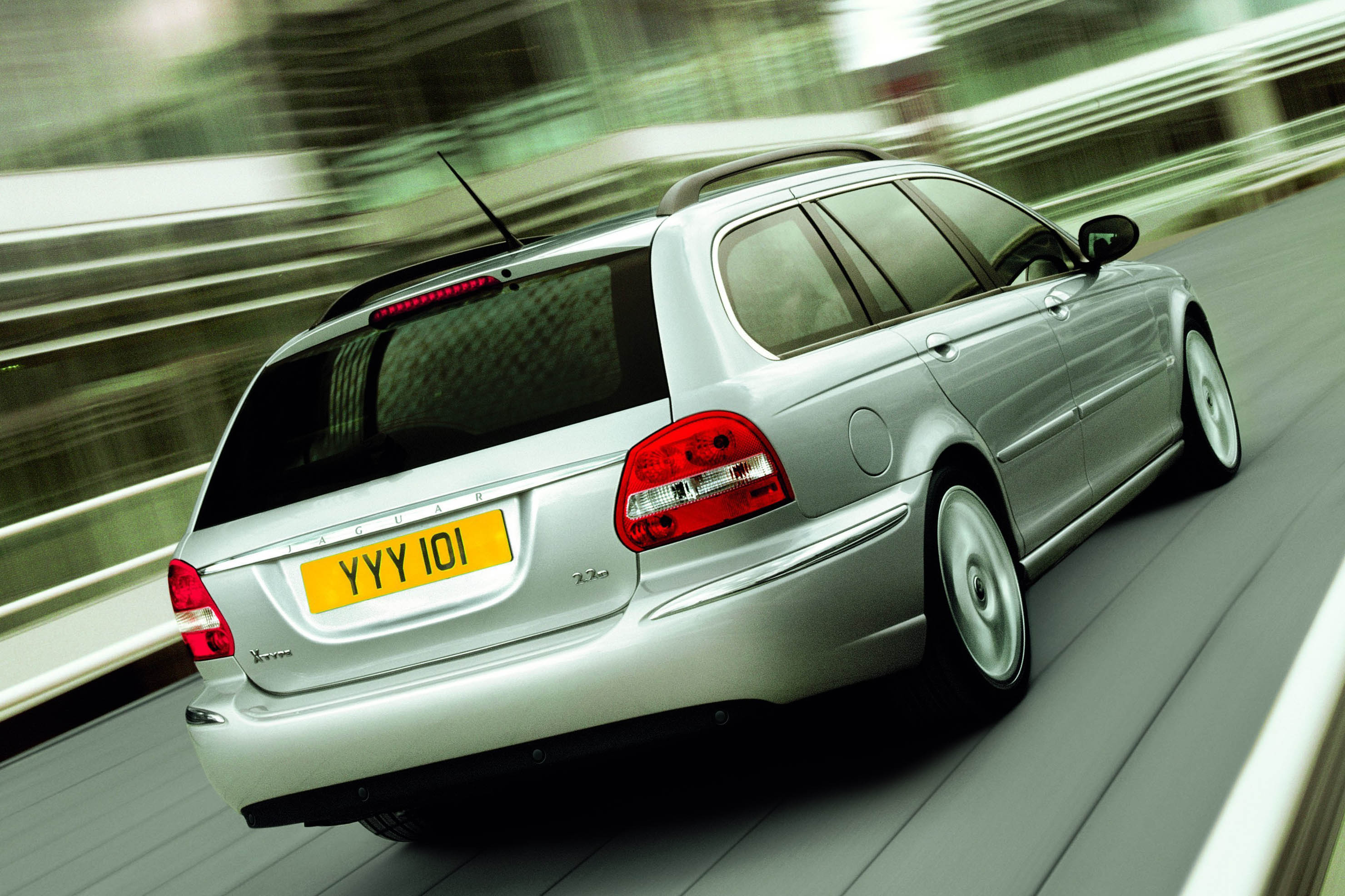 Executive estate: Jaguar X-Type | Auto Express