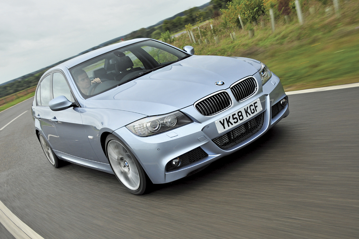 BMW 330d M Sport auto | Auto Express