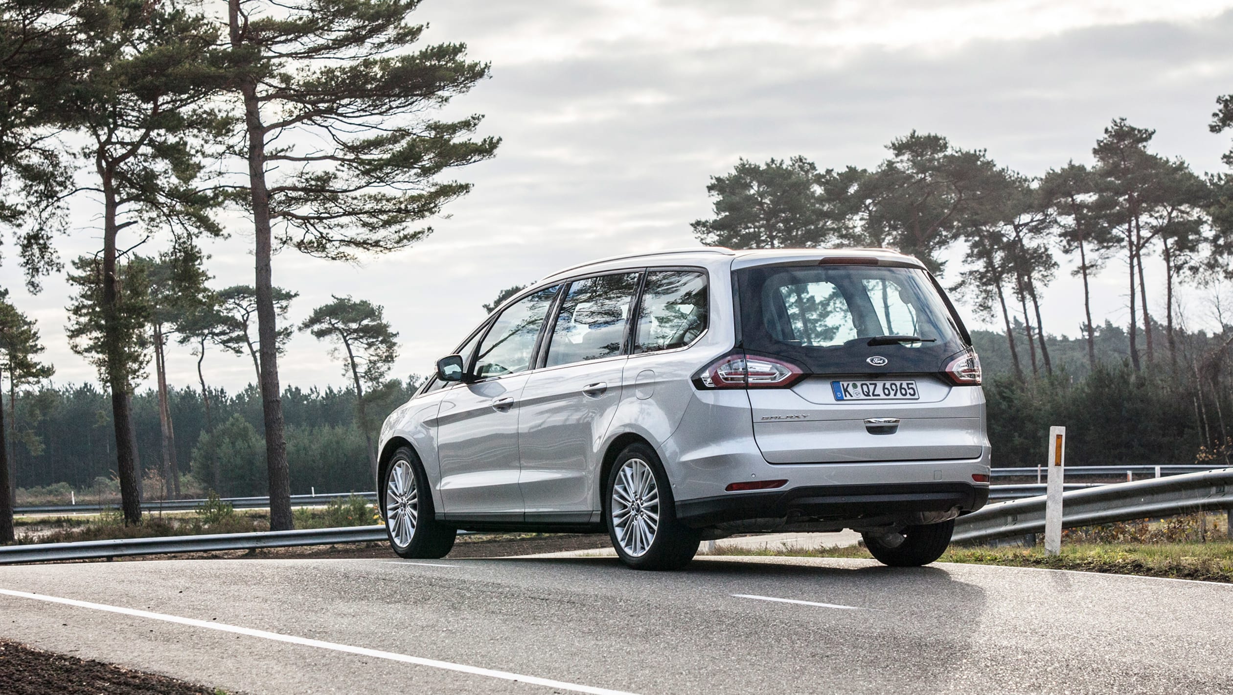 Ford Galaxy AWD review - pictures | Auto Express