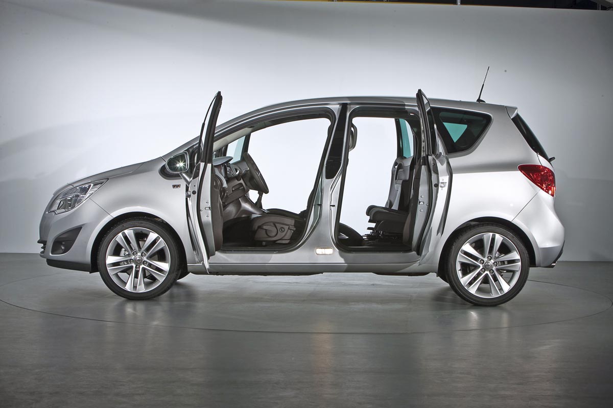Inside the Vauxhall Meriva | Auto Express