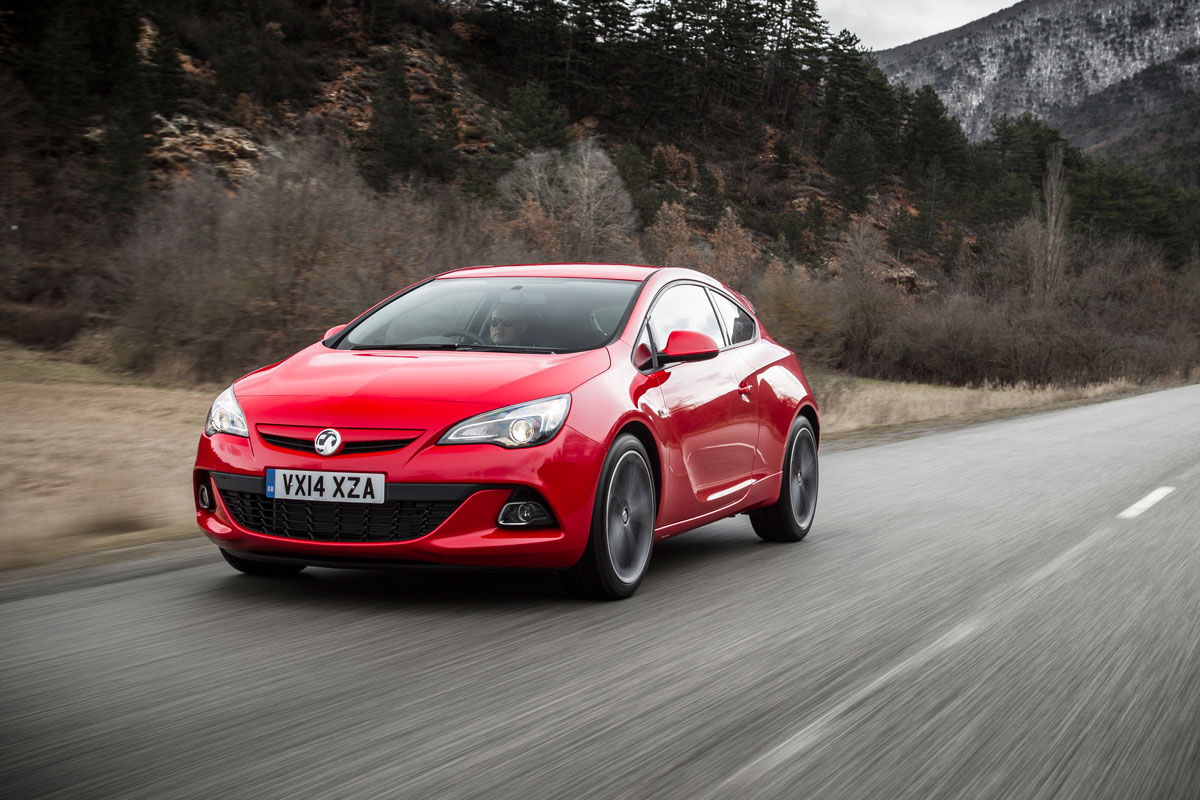 Vauxhall Astra GTC 1.6 200 Limited Edition review | Auto Express