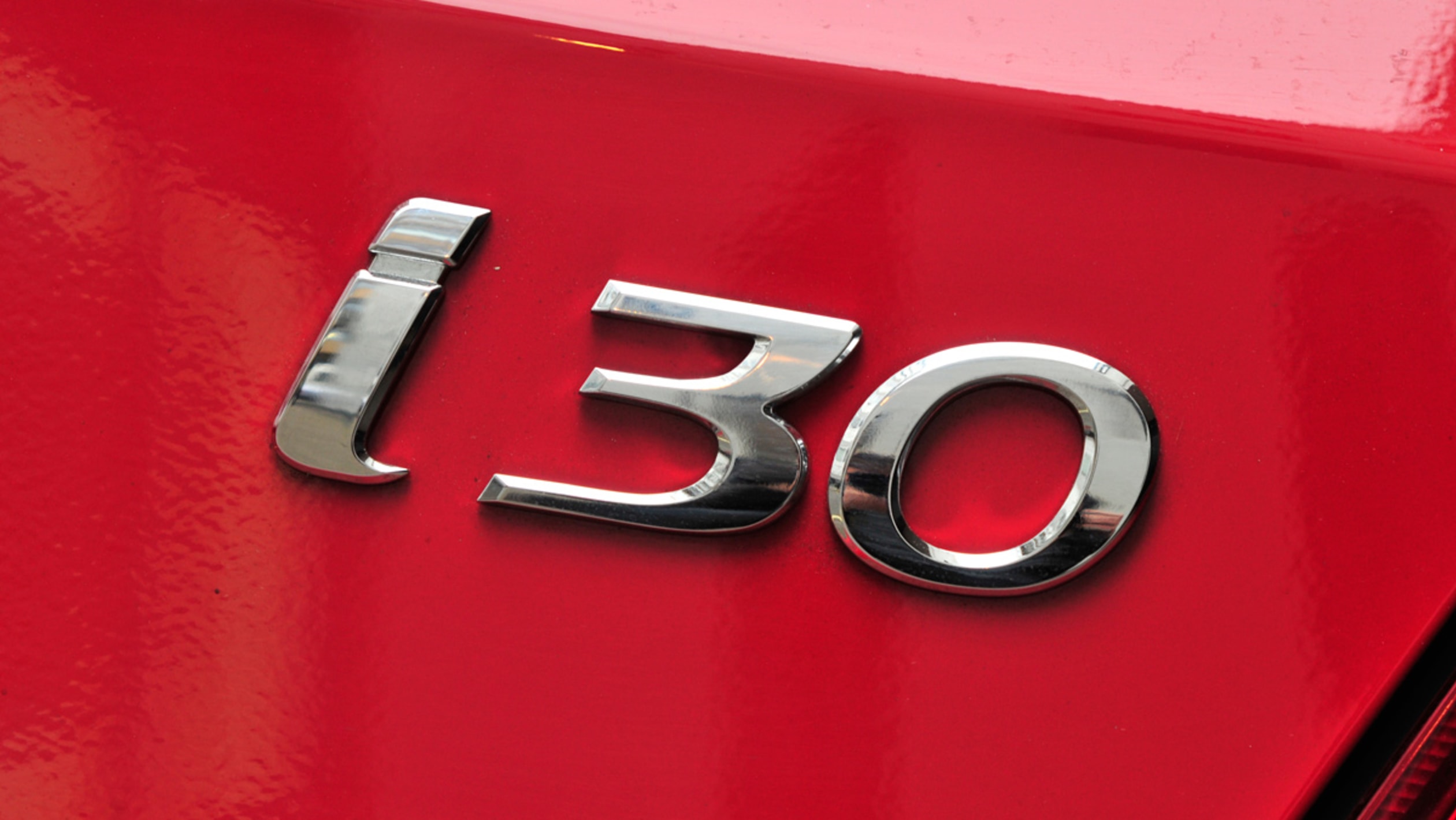 Hyundai i30 Hatchback (2007 - 2012) - Pictures | Auto Express