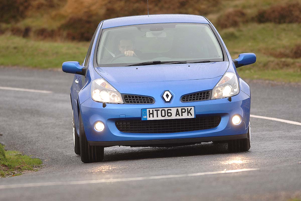 Renaultsport Clio 197 | Auto Express