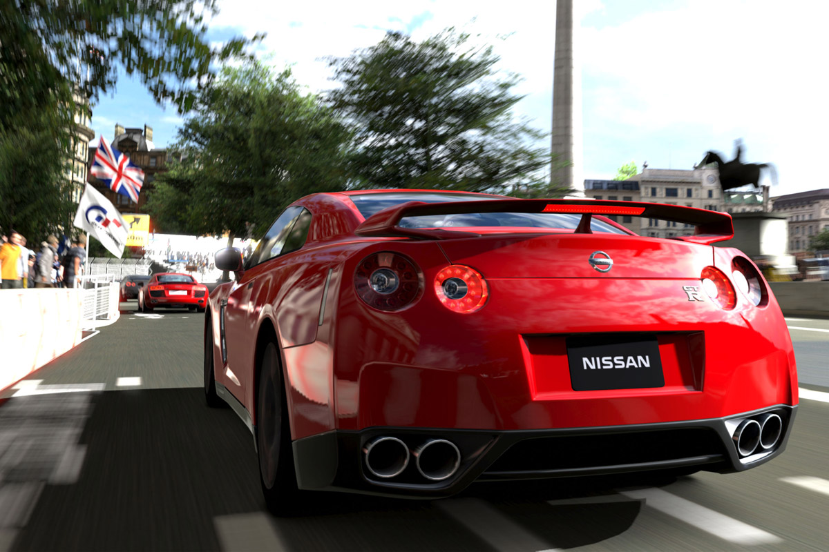 Nissan GT-R (2007) | Auto Express