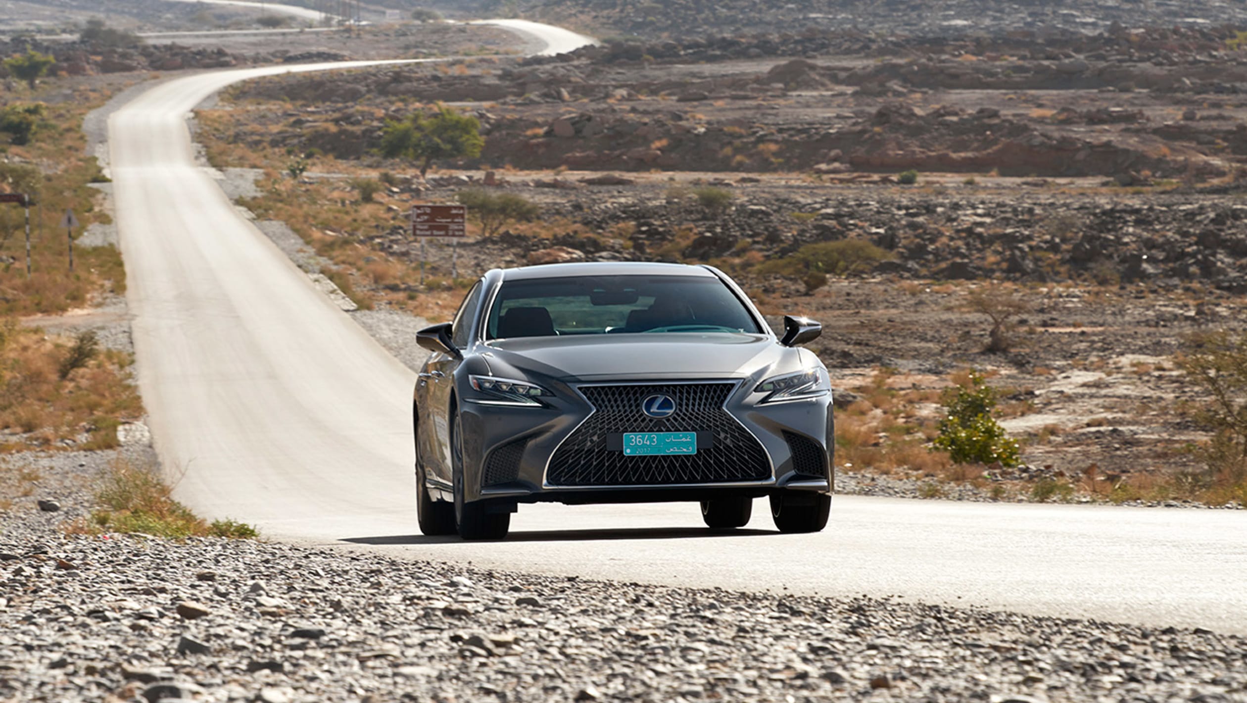 New Lexus LS 500h 2018 review - pictures | Auto Express