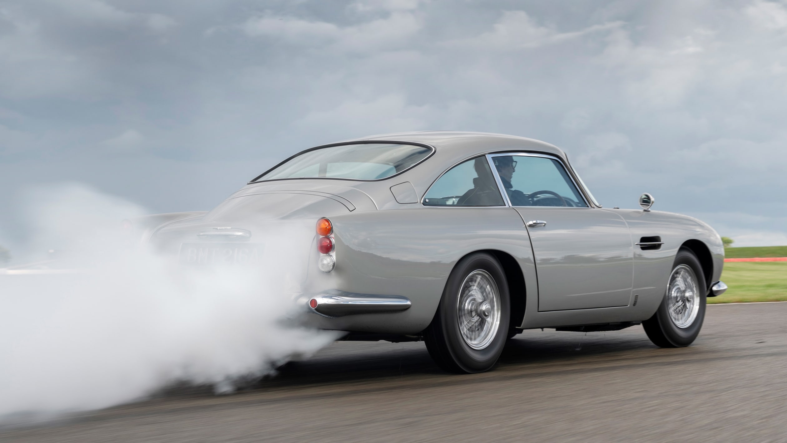 Aston Martin DB5 Goldfinger - pictures | Auto Express