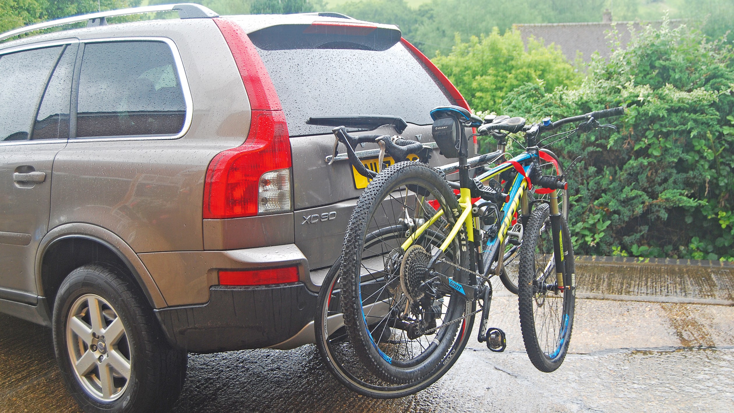 Best Tow Bar Mounted Bike Racks Group Test Pictures Auto Express