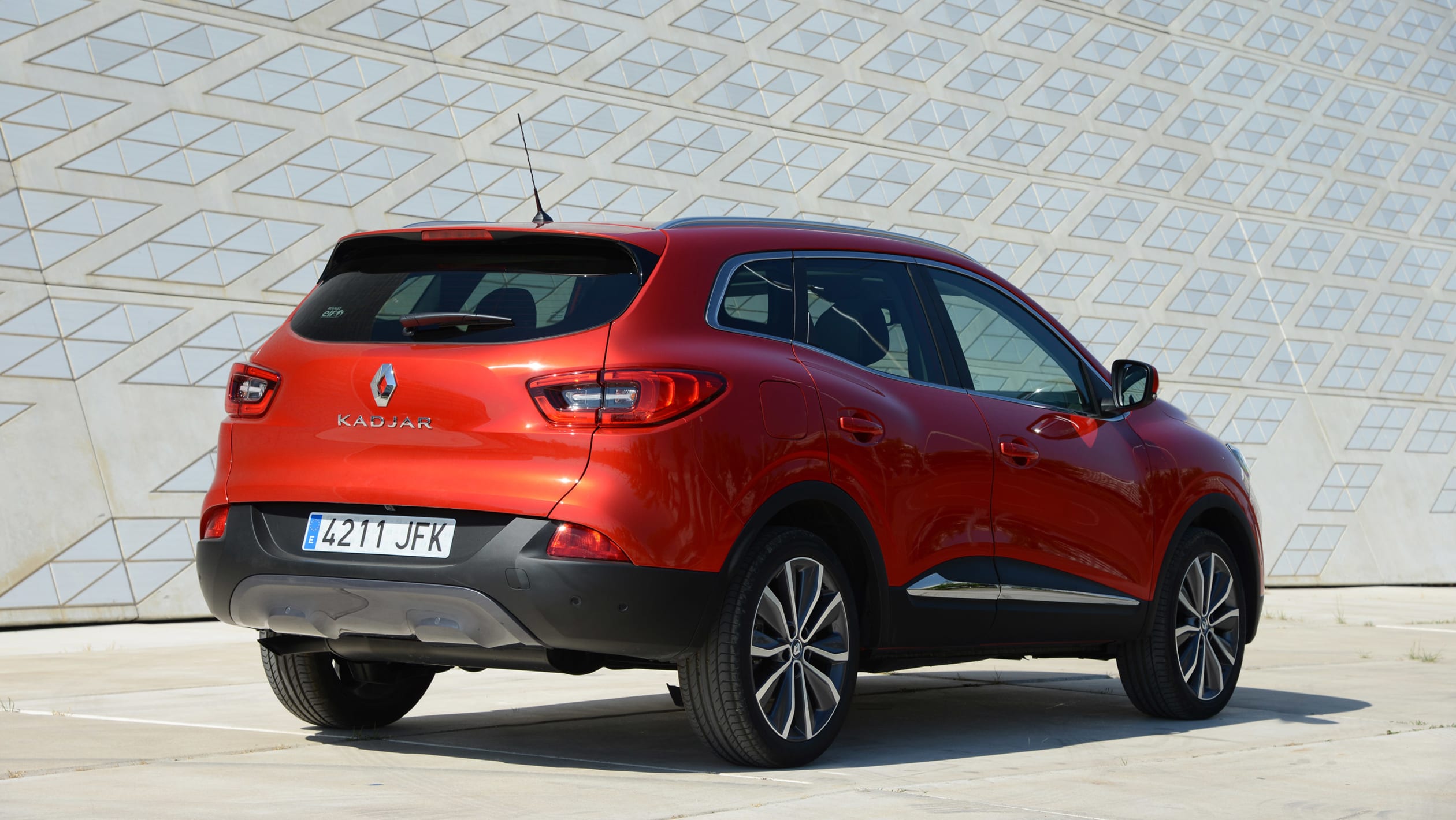 Young Drivers: teaching your kid to start driving young - pictures ...