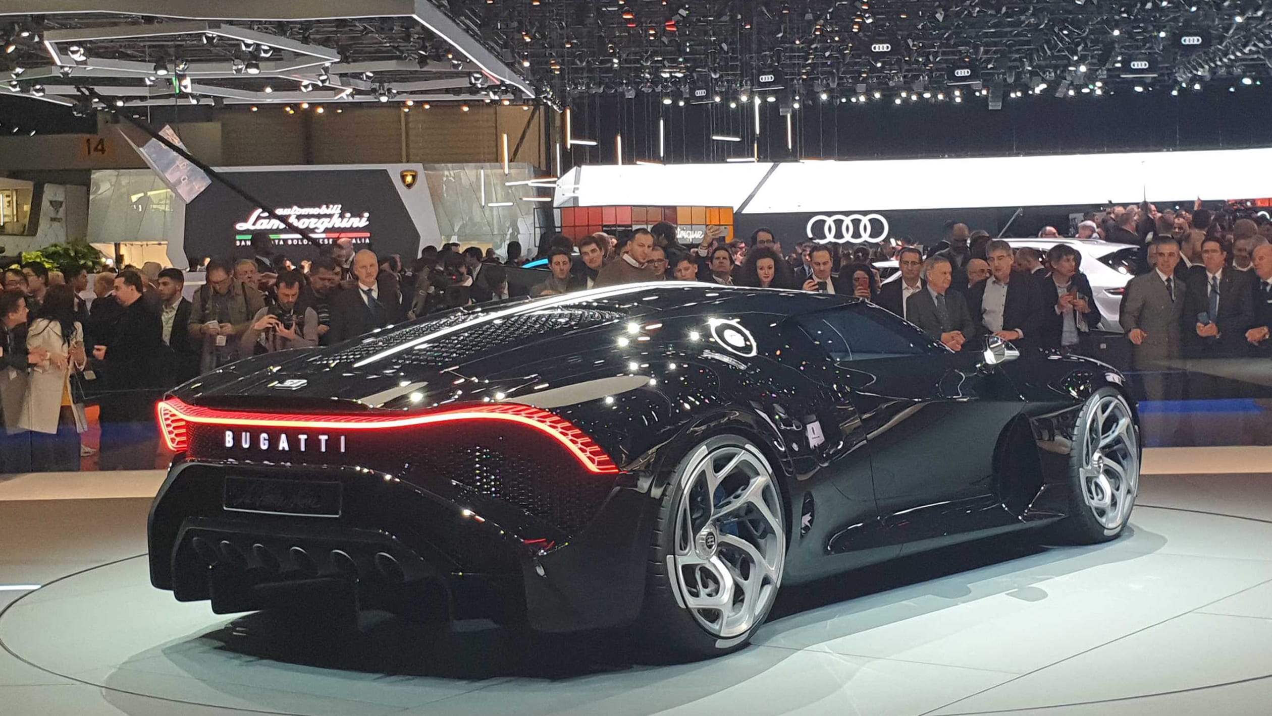 New one-off Bugatti La Voiture Noire revealed at Geneva - pictures ...