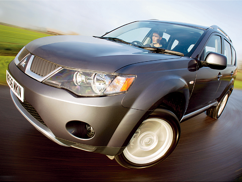 Mitsubishi Outlander | Auto Express