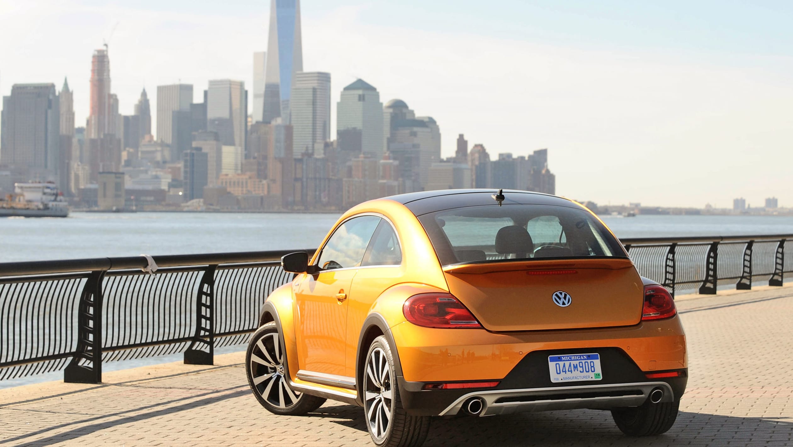 Volkswagen Beetle Hybrid review - pictures | Auto Express