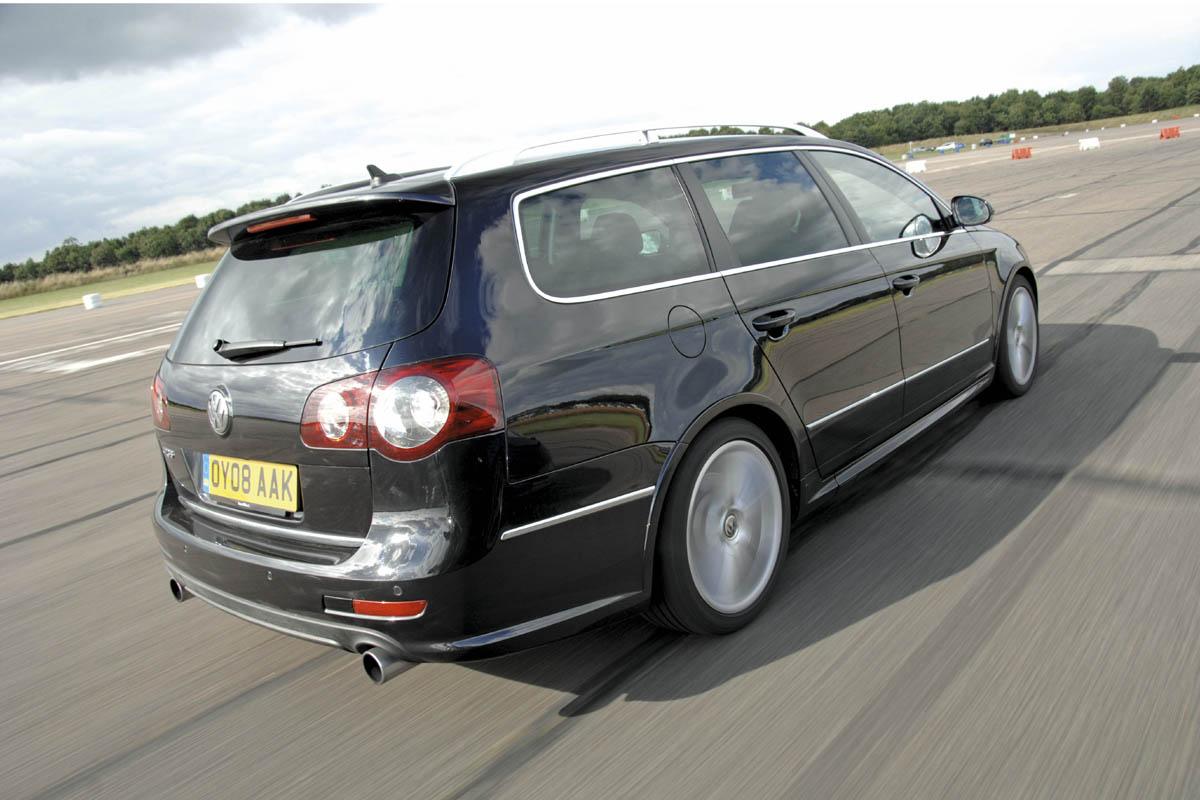 Volkswagen Passat R36 | Auto Express