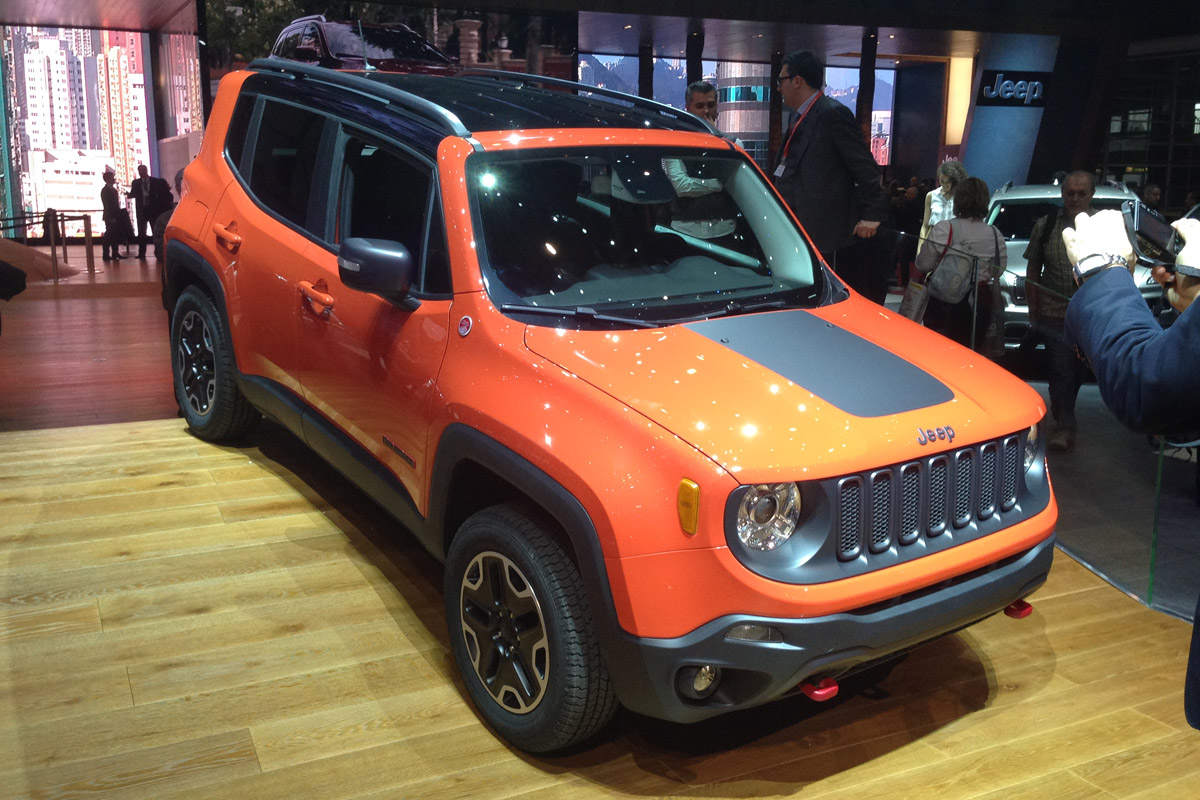 Jeep Renegade shown off in Geneva | Auto Express