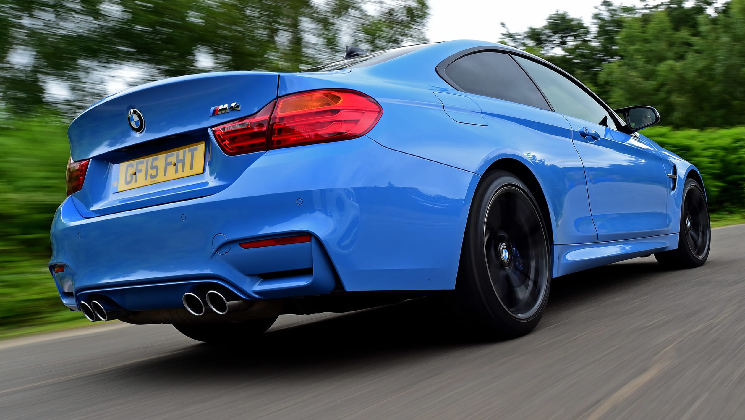 Mercedes-AMG C 63 S Coupe vs BMW M4 - pictures | Auto Express