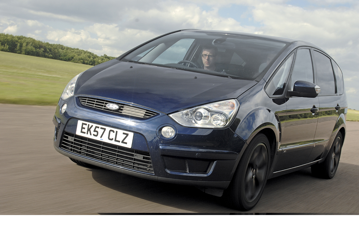 Ford S-Max Titanium | Auto Express